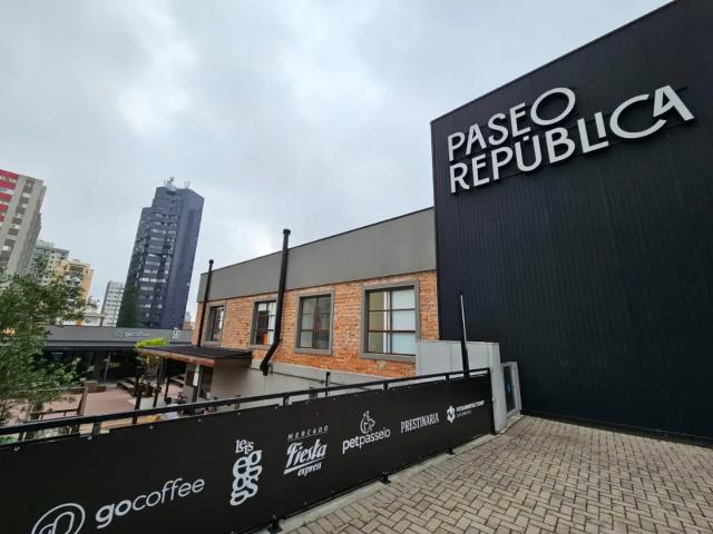 Loja / Comércio para Locação em Curitiba/PR Água Verde