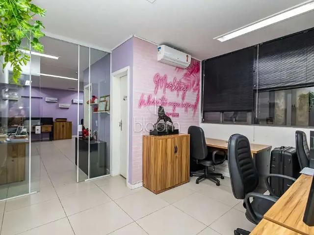 Loja / Comércio para Locação em Curitiba/PR Água Verde