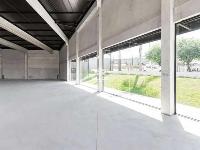 Loja / Comércio para Locação em Curitiba/PR Novo Mundo