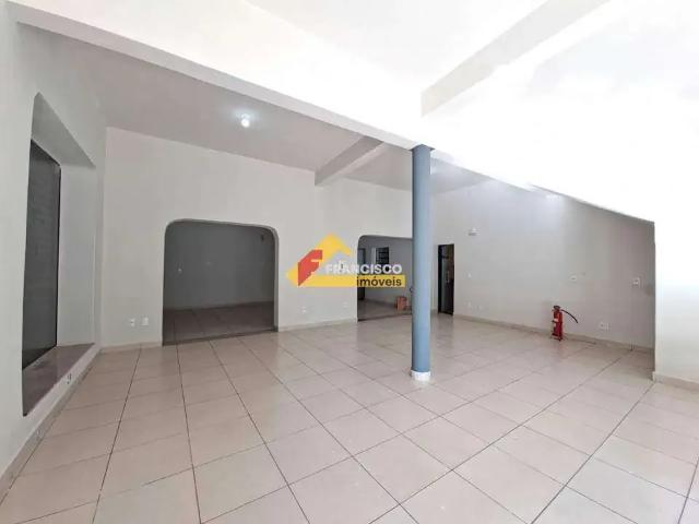 Loja / Comércio para Locação em Divinópolis/MG Centro