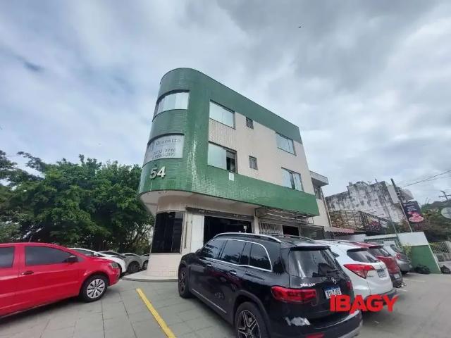 Loja / Comércio para Locação em Florianópolis/SC Trindade