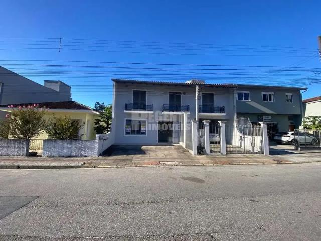 Loja / Comércio para Locação em Florianópolis/SC Trindade