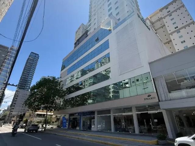 Loja / Comércio para Locação em Itapema/SC Meia Praia