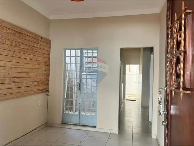 Loja / Comércio para Locação em Juiz de Fora/MG Santa Helena 2 Quartos