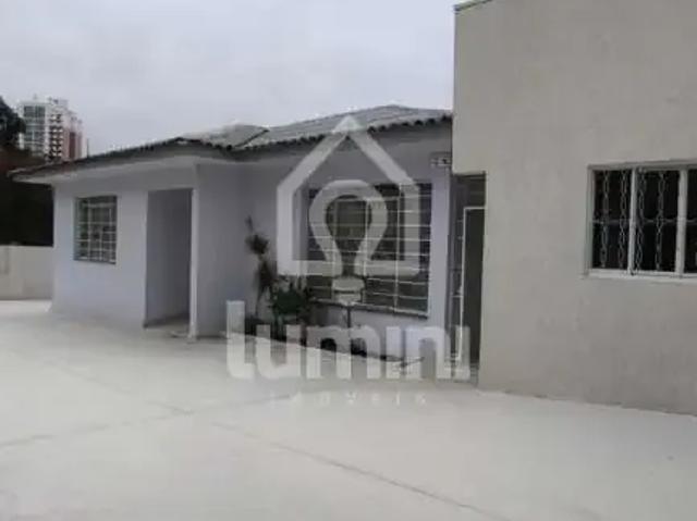 Loja / Comércio para Locação em Ponta Grossa/PR Centro 8 Quartos