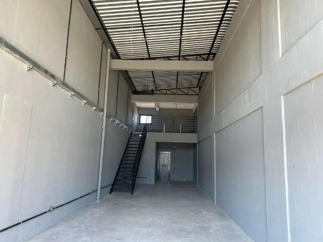 Loja / Comércio para Locação em Porto Alegre/RS Vila Nova 2 Quartos