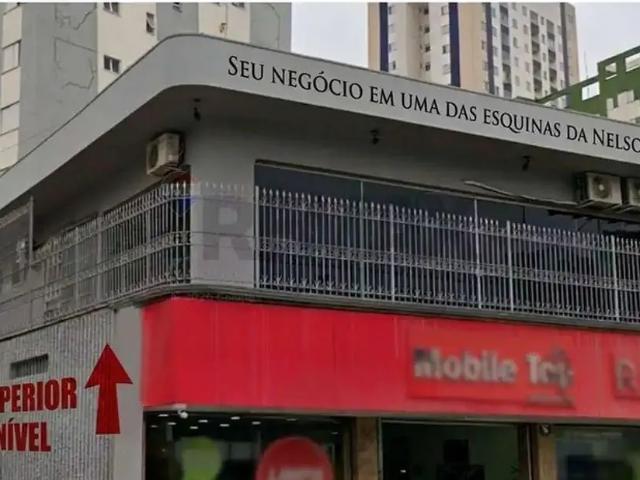 Loja / Comércio para Locação em São José dos Campos/SP Jardim Aparecida 4 Quartos