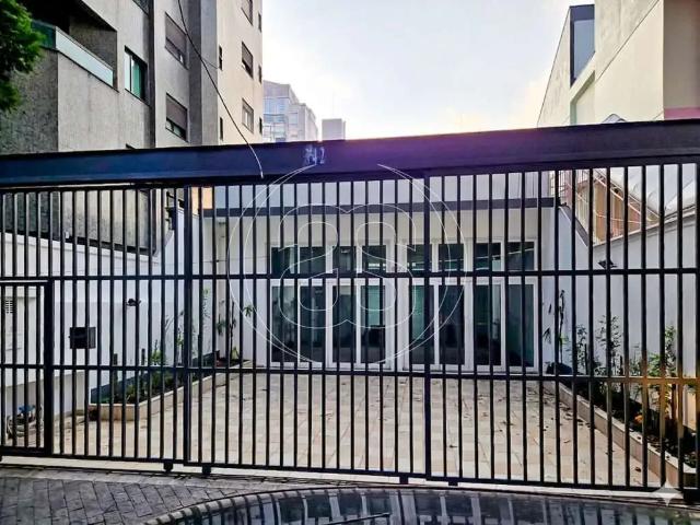 Loja / Comércio para Locação em São Paulo/SP Moema
