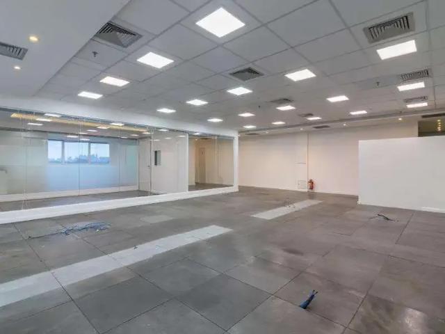 Loja / Comércio para Locação em São Paulo/SP Butantã