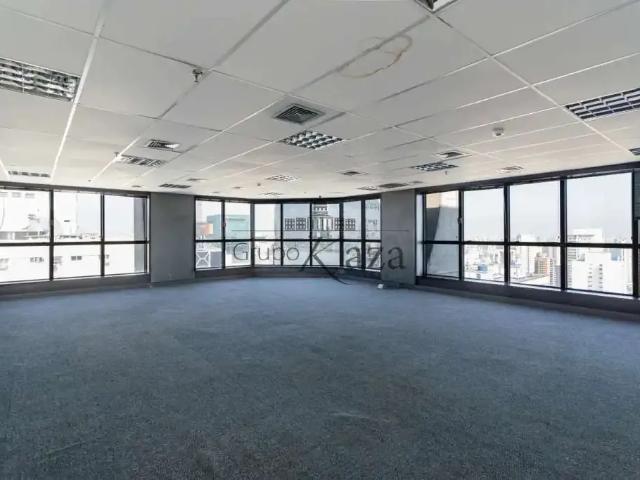 Loja / Comércio para Locação em São Paulo/SP Bela Vista