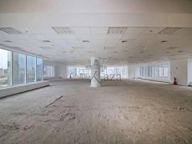 Loja / Comércio para Locação em São Paulo/SP Brooklin 1 Quartos