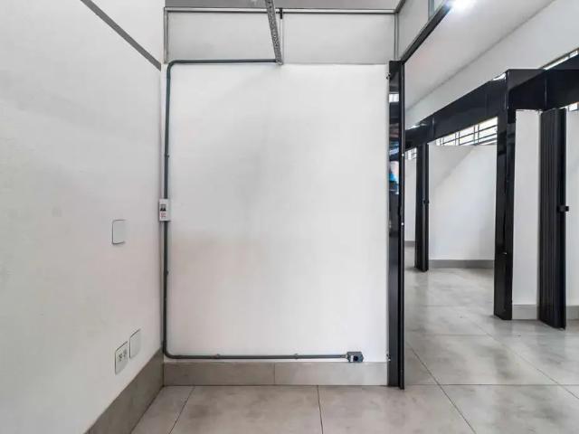 Loja / Comércio para Locação em São Paulo/SP Cidade Centenário