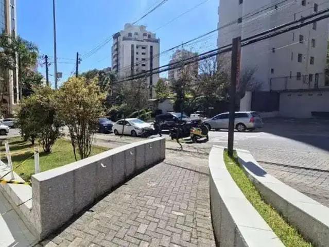Loja / Comércio para Locação em São Paulo/SP Jardim Londrina