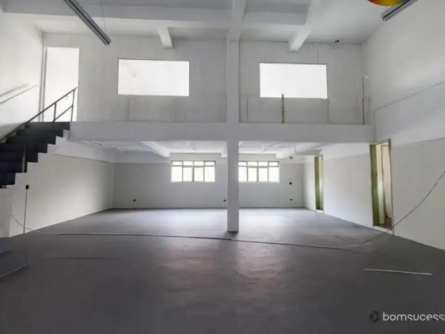 Loja / Comércio para Locação em São Paulo/SP Vila Ema
