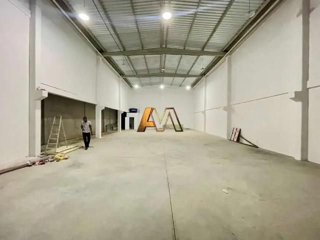 Loja / Comércio para Locação em Salvador/BA Caminho das Árvores