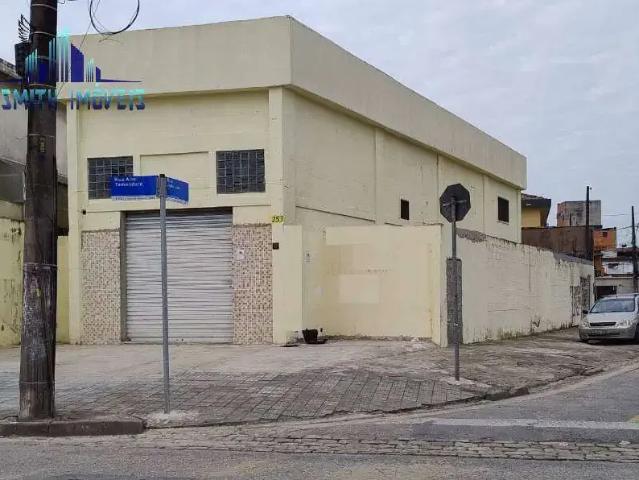 Loja / Comércio para Locação em Santos/SP Macuco 2 Quartos