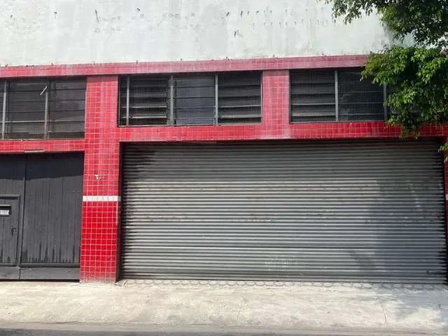 Loja / Comércio para Locação em Santos/SP Centro