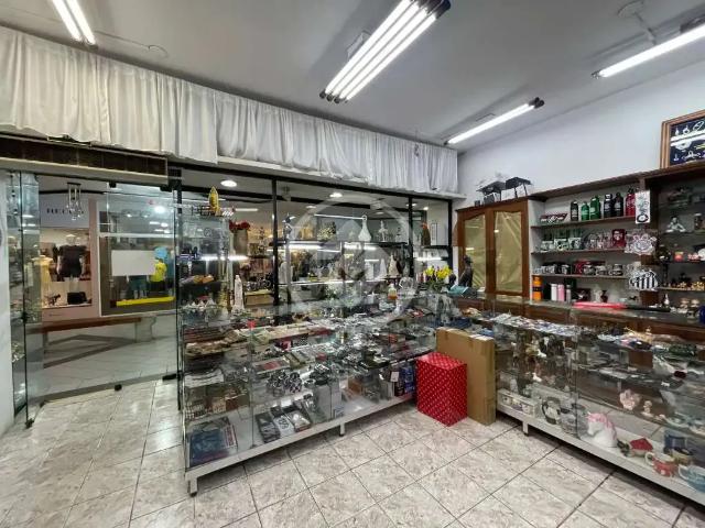 Loja / Comércio para Locação em Santos/SP Gonzaga