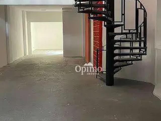 Loja / Comércio para Locação em Santos/SP Vila Mathias