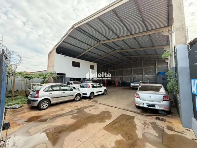 Loja / Comércio para Locação em Uberlândia/MG Tibery