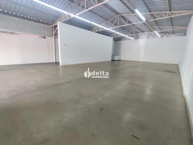 Loja / Comércio para Locação em Uberlândia/MG Osvaldo Rezende
