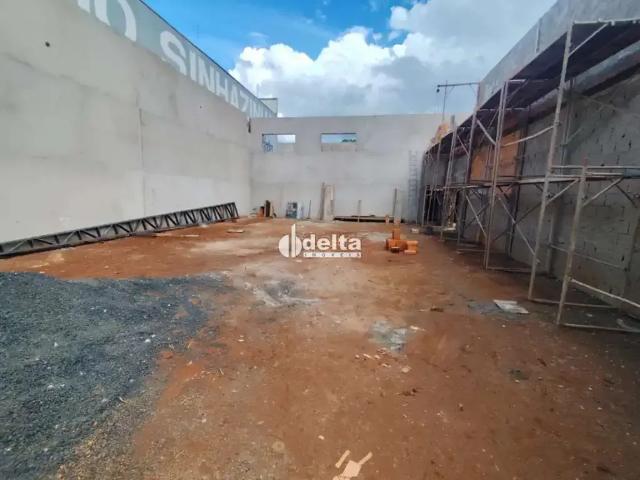 Loja / Comércio para Locação em Uberlândia/MG Santa Mônica