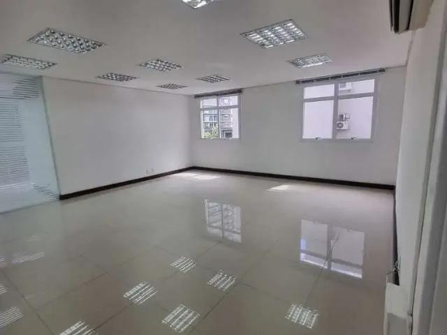 Loja / Comércio para Venda em Caxias do Sul/RS Exposição