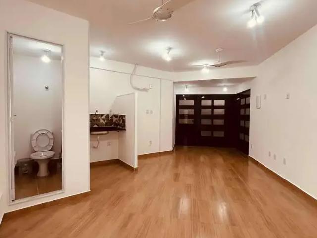 Loja / Comércio para Venda em Cabo Frio/RJ Centro