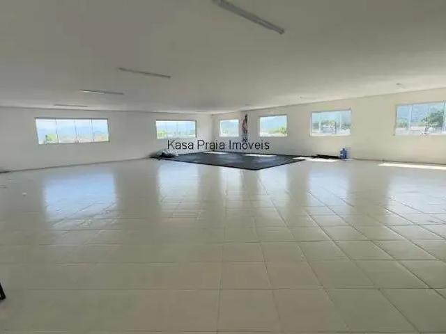 Loja / Comércio para Venda em Caraguatatuba/SP Indaiá