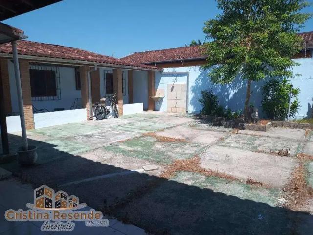 Loja / Comércio para Venda em Caraguatatuba/SP Sumaré 4 Quartos