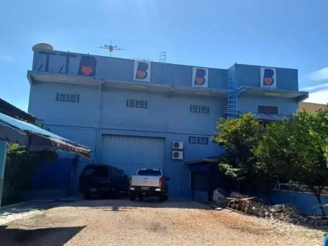 Loja / Comércio para Venda em Cuiabá/MT Porto 3 Quartos