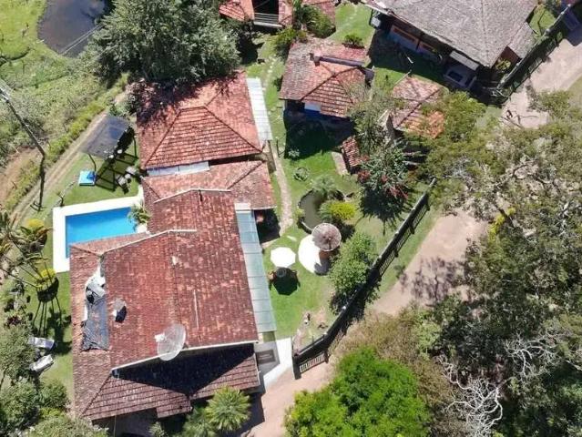 Loja / Comércio para Venda em Cunha/SP Centro 18 Quartos