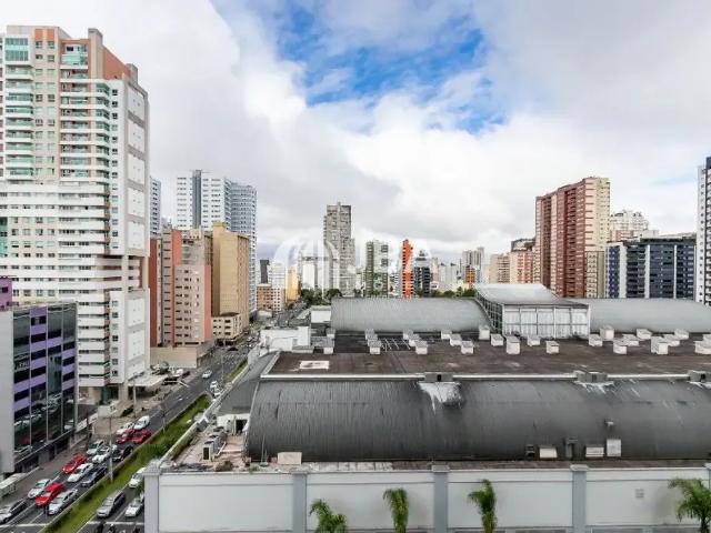 Loja / Comércio para Venda em Curitiba/PR Batel