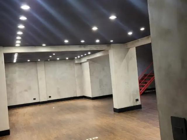Loja / Comércio para Venda em Curitiba/PR Centro