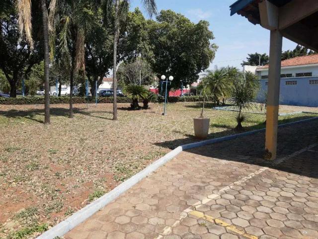 Loja / Comércio para Venda em Araçatuba/SP Boa Vista 5 Quartos