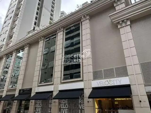 Loja / Comércio para Venda em Balneário Camboriú/SC Centro