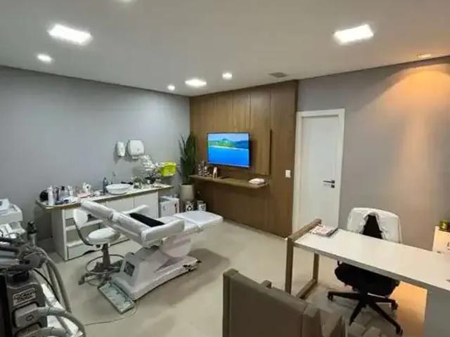 Loja / Comércio para Venda em Balneário Camboriú/SC Centro