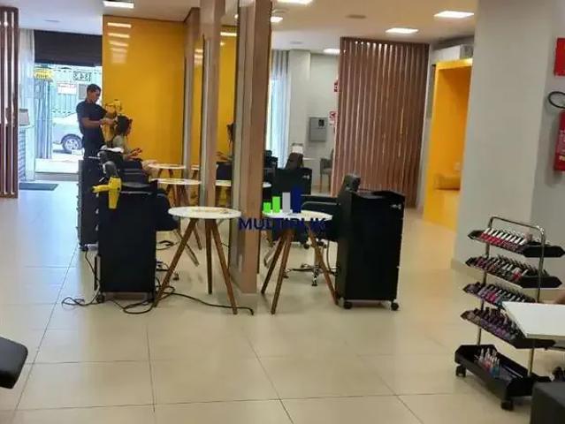 Loja / Comércio para Venda em Belo Horizonte/MG Funcionários