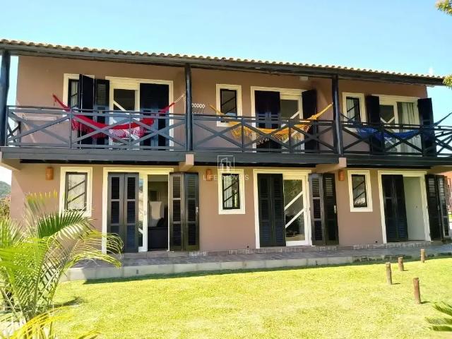 Loja / Comércio para Venda em Garopaba/SC Macacu 3 Quartos