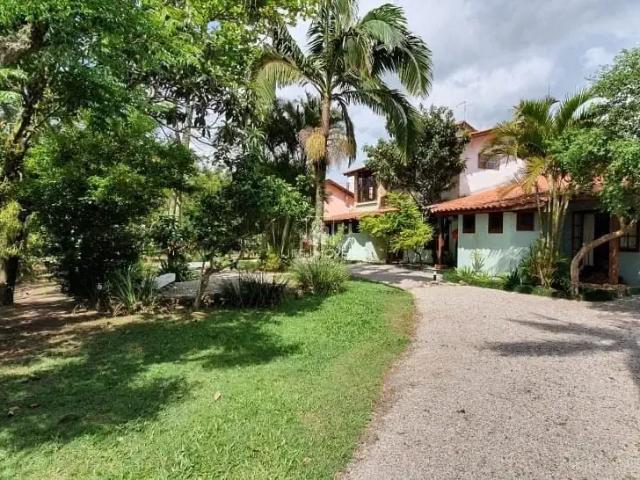 Loja / Comércio para Venda em Garopaba/SC Praia da Ferrugem 14 Quartos