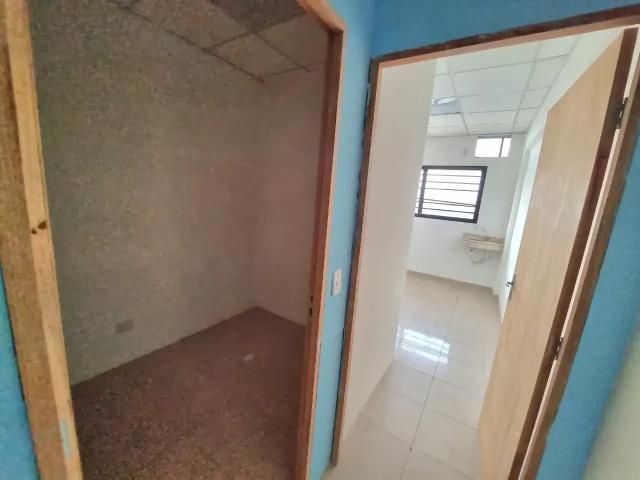 Loja / Comércio para Venda em Guarujá/SP Jardim Helena Maria