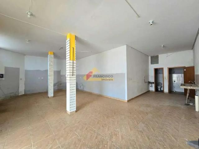 Loja / Comércio para Venda em Divinópolis/MG Floresta