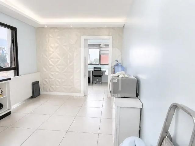 Loja / Comércio para Venda em Florianópolis/SC Trindade