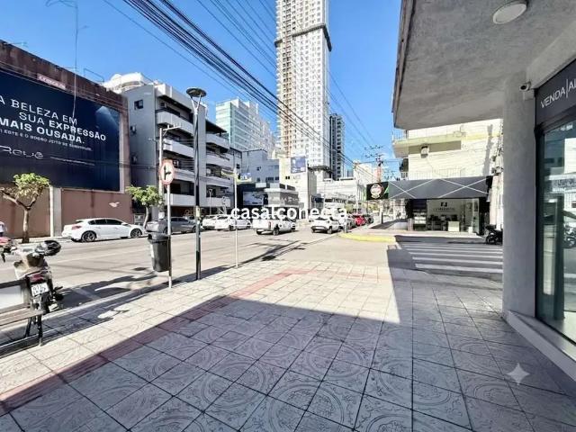 Loja / Comércio para Venda em Itapema/SC Meia Praia