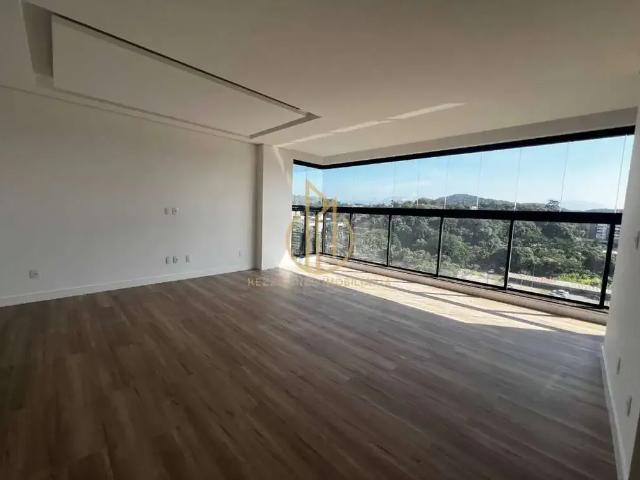 Loja / Comércio para Venda em Joinville/SC Anita Garibaldi 3 Quartos