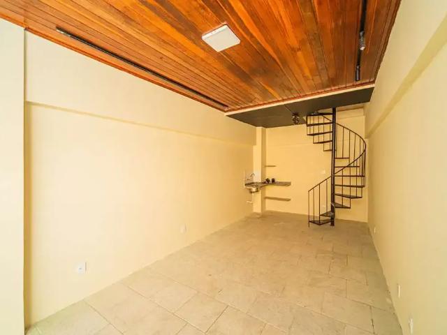 Loja / Comércio para Venda em Juiz de Fora/MG Cascatinha