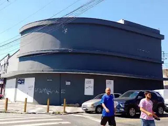 Loja / Comércio para Venda em Osasco/SP Km 18