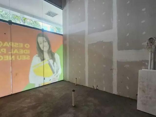 Loja / Comércio para Venda em Lauro de Freitas/BA Pitangueiras