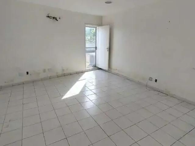 Loja / Comércio para Venda em Maceió/AL Mangabeiras 3 Quartos