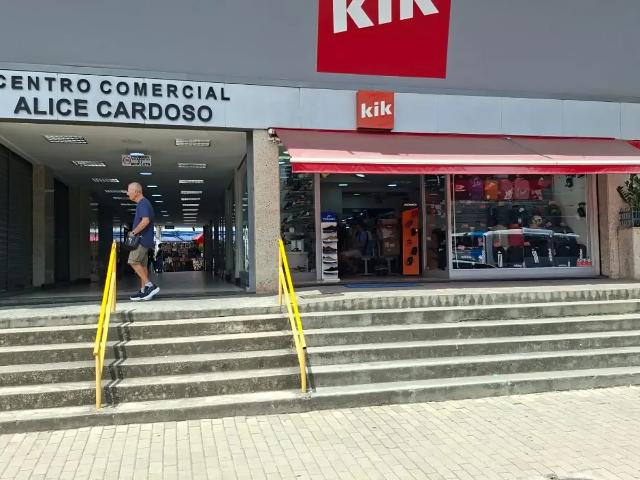 Loja / Comércio para Venda em São Gonçalo/RJ Centro